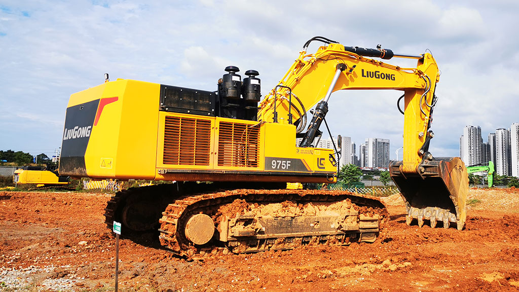 От 70 до 300 тонн. Изучаем карьерную технику из Китая