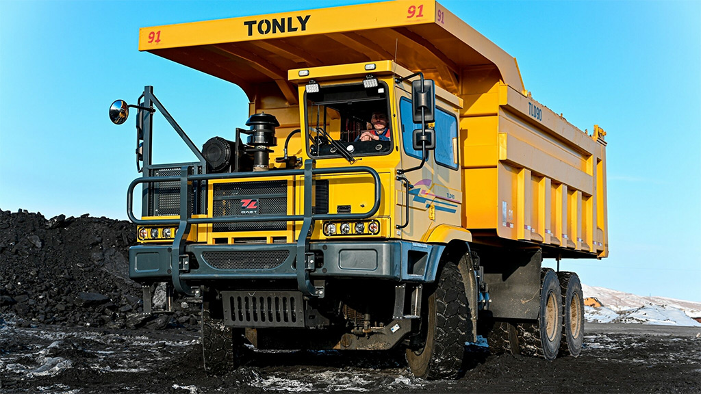 Уртуйский угольный разрез пополнил парк карьерной техники