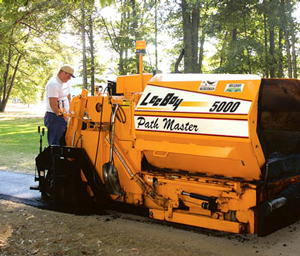 Мастер дорог от компании LeeBoy – асфальтоукладчик 5000 Path Master ...