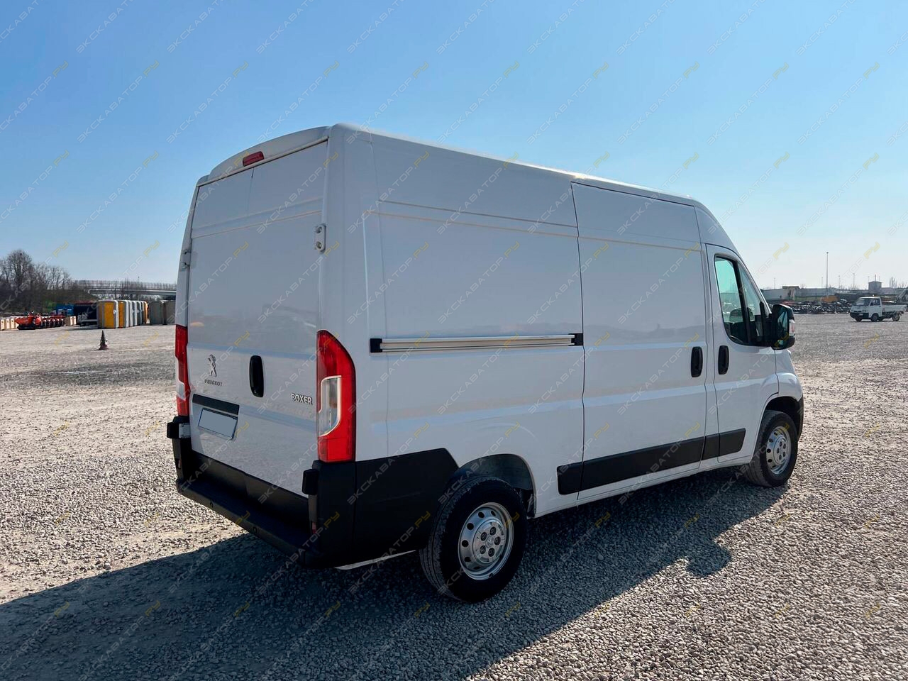 Продажа фургона Peugeot Boxer 2.2 130 л.с. 6МКПП L2H2 2024 год - 911096
