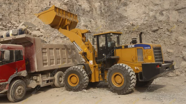 Продажа погрузчика SEM 660D 2025 год - 895204